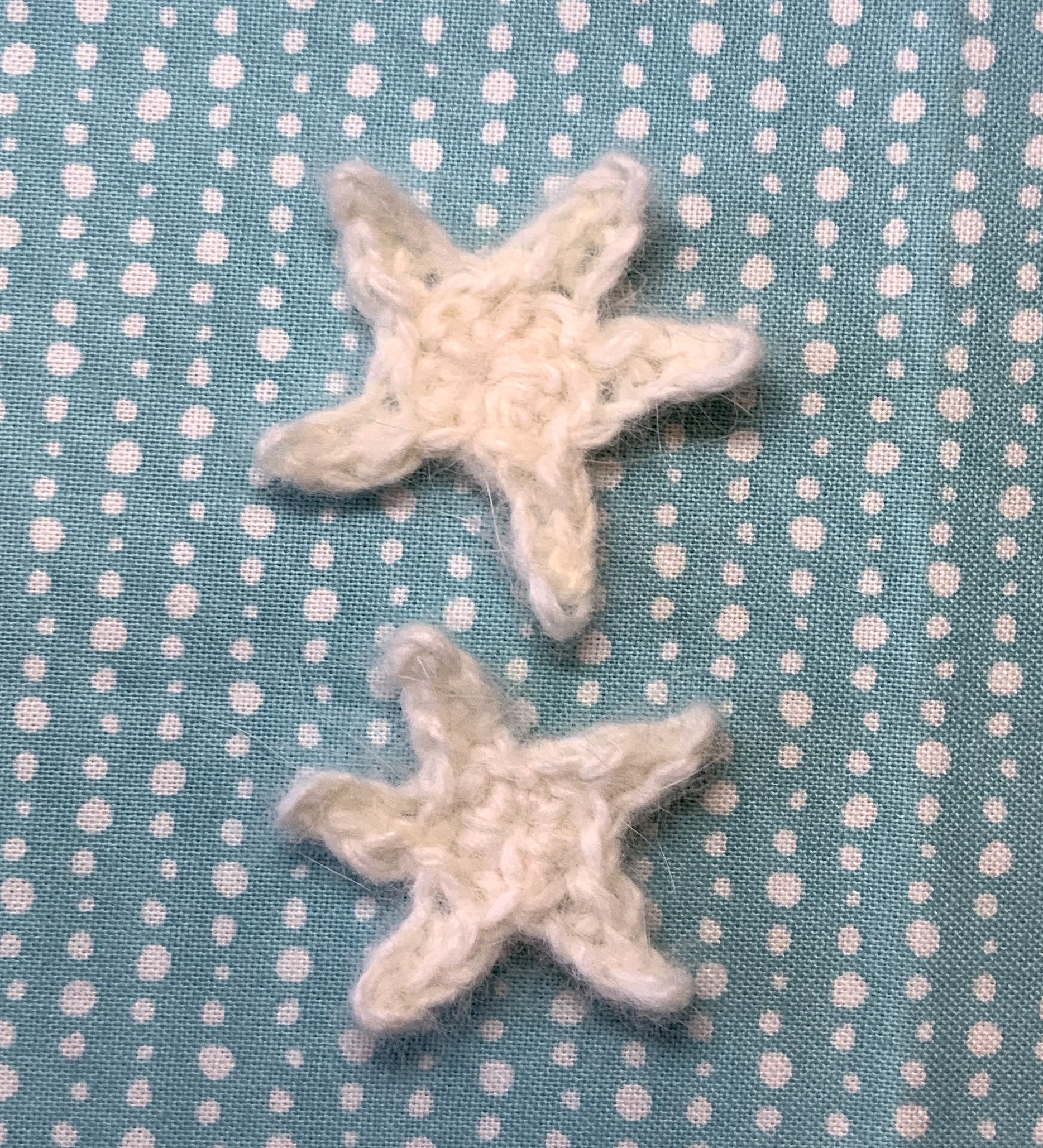 Des edelweiss au crochet – Les souris de Paris